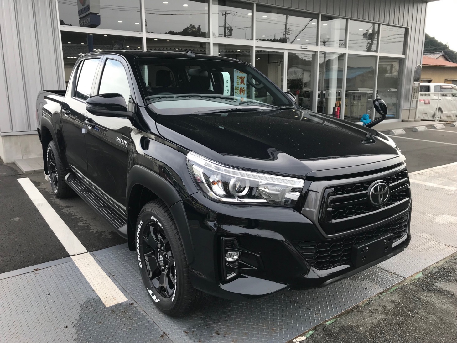 HILUX Z"Black Rally Edition | 株式会社川坂モータース